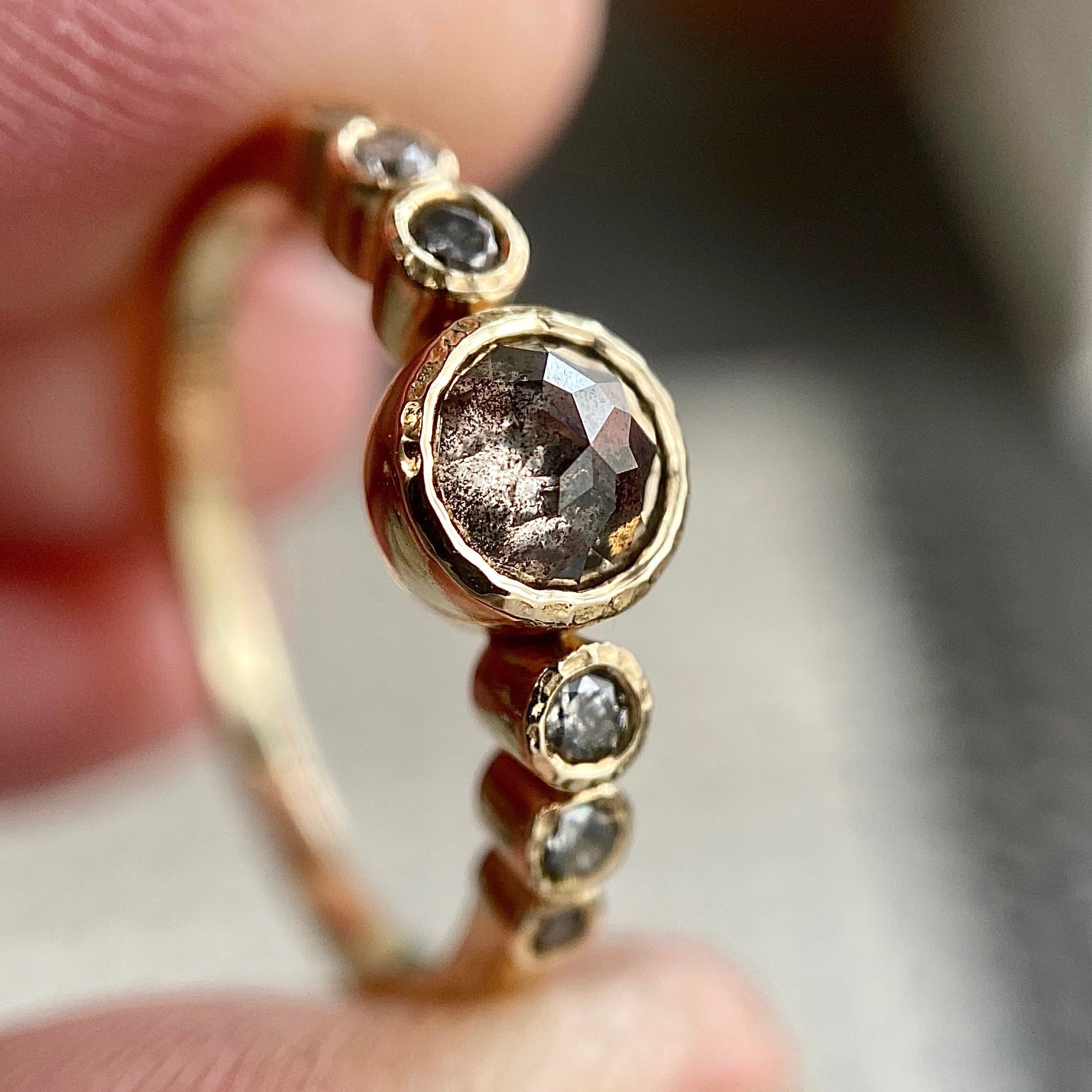 Graduated Seven Stone Ring | Skelton Jewelry